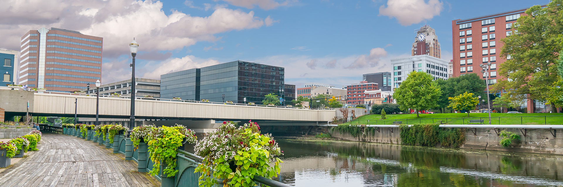 WSYM - Streaming local news and weather live or on demand with NewsON.